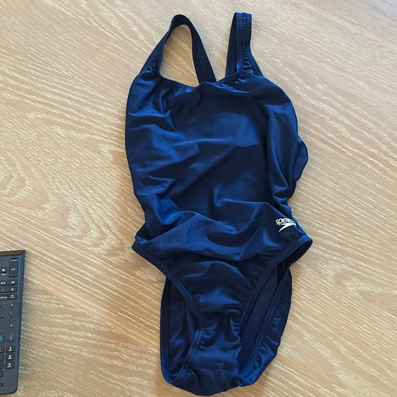 Speedo | Swim | Speedo Girls Swimsuit One Piece Pro Lt Solid Girls Team ...